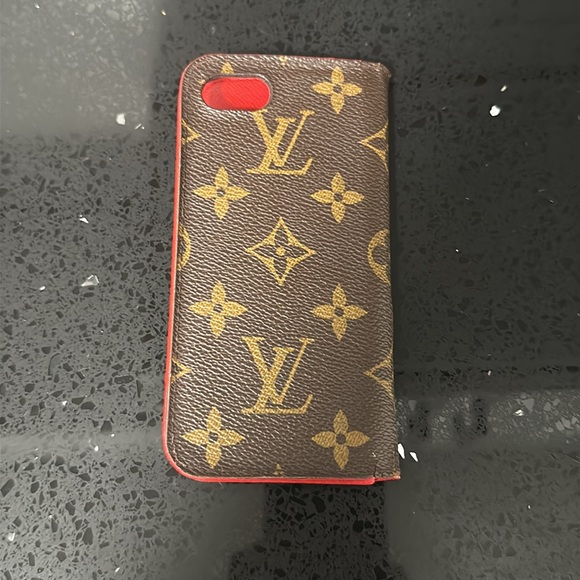 Louis Vuitton | Cell Phones & Accessories | Authentic Iphone 7 Louis ...